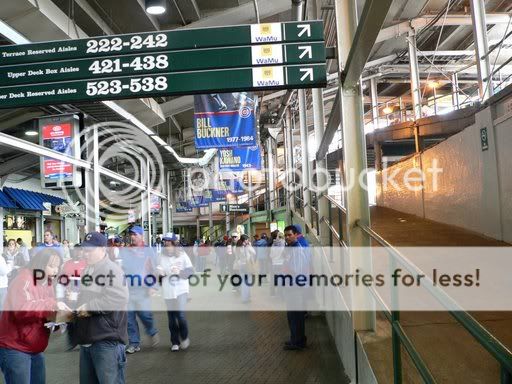 Stadium concourse | SkyscraperCity Forum