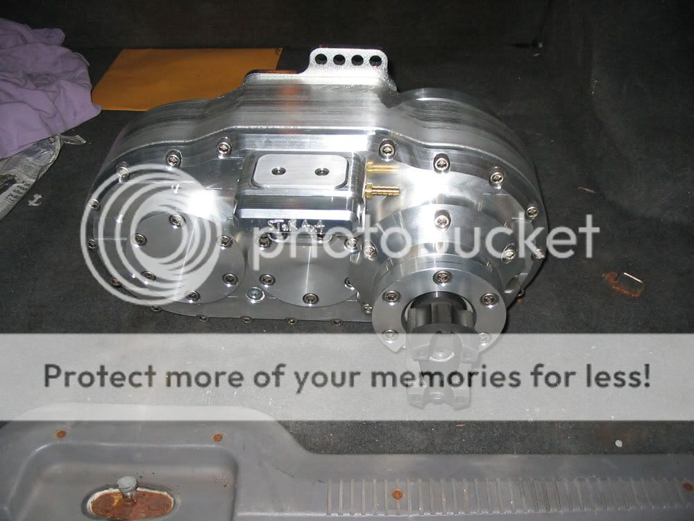 Bolt size in Stak Monster box rear seal cap? | Pirate 4x4